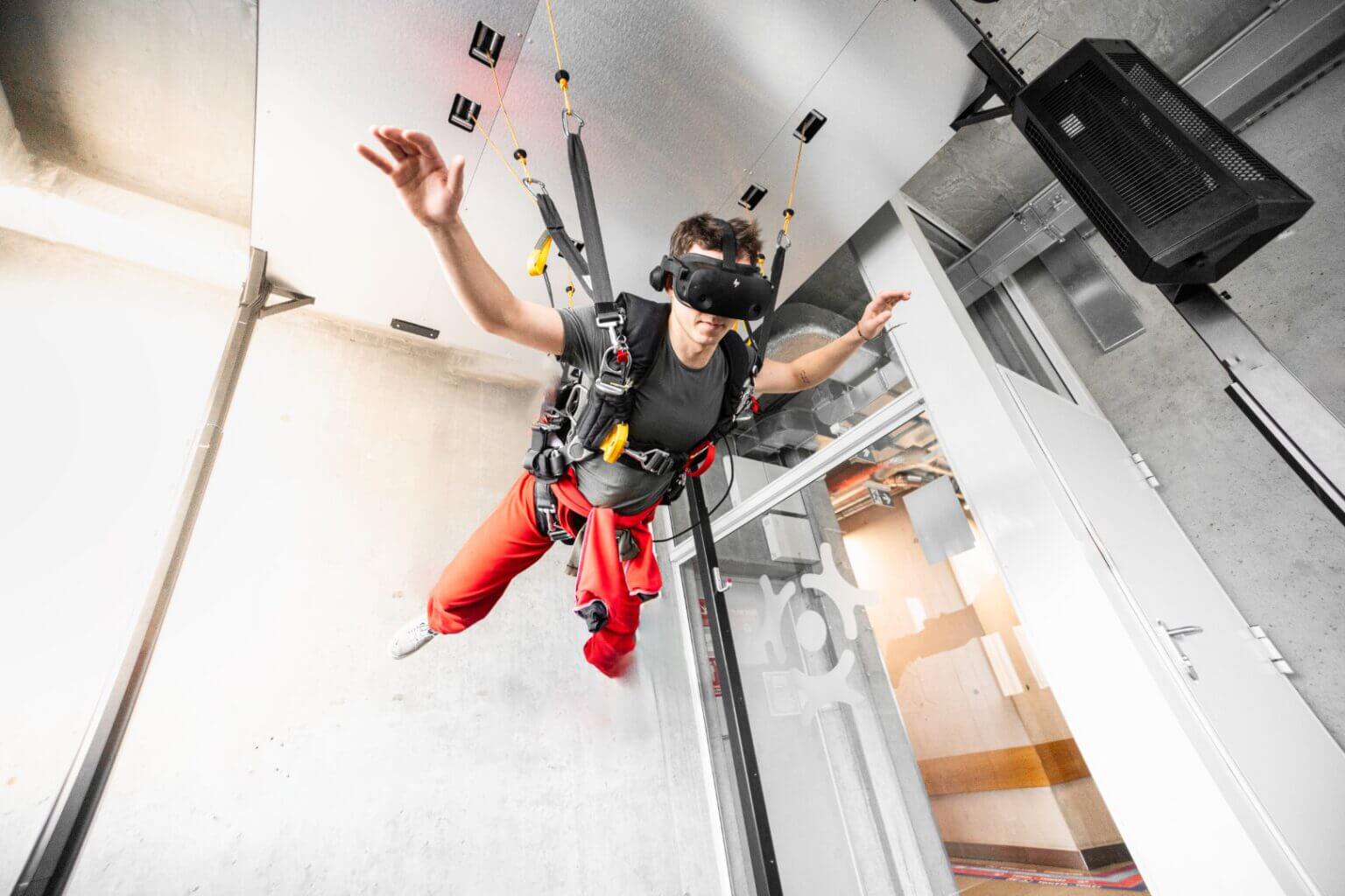 FLYSPOT parachute jump simulator